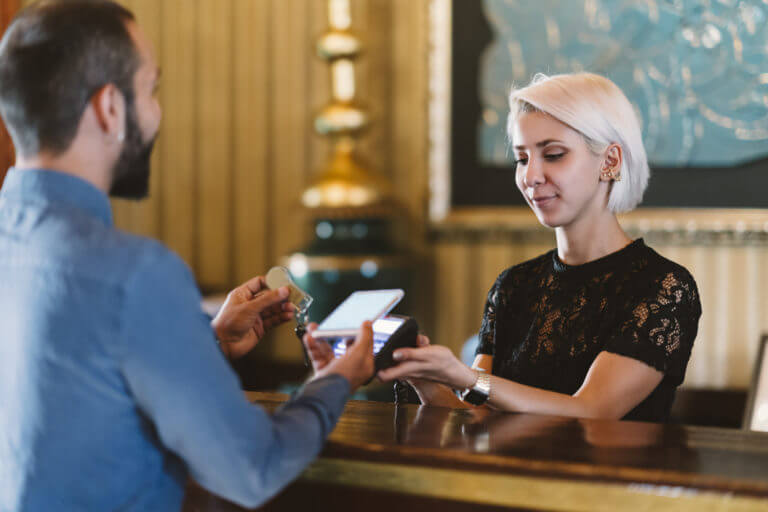 10 Inconvenient Experiences Hotel Text Messaging Solves