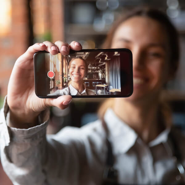 MMS Meaning: Defining Multimedia Messaging Service